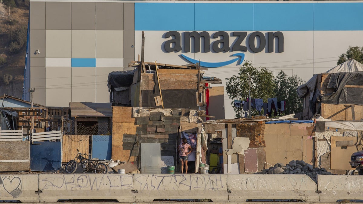 Why Amazon really built a new warehouse on the U.S.-Mexico border ...