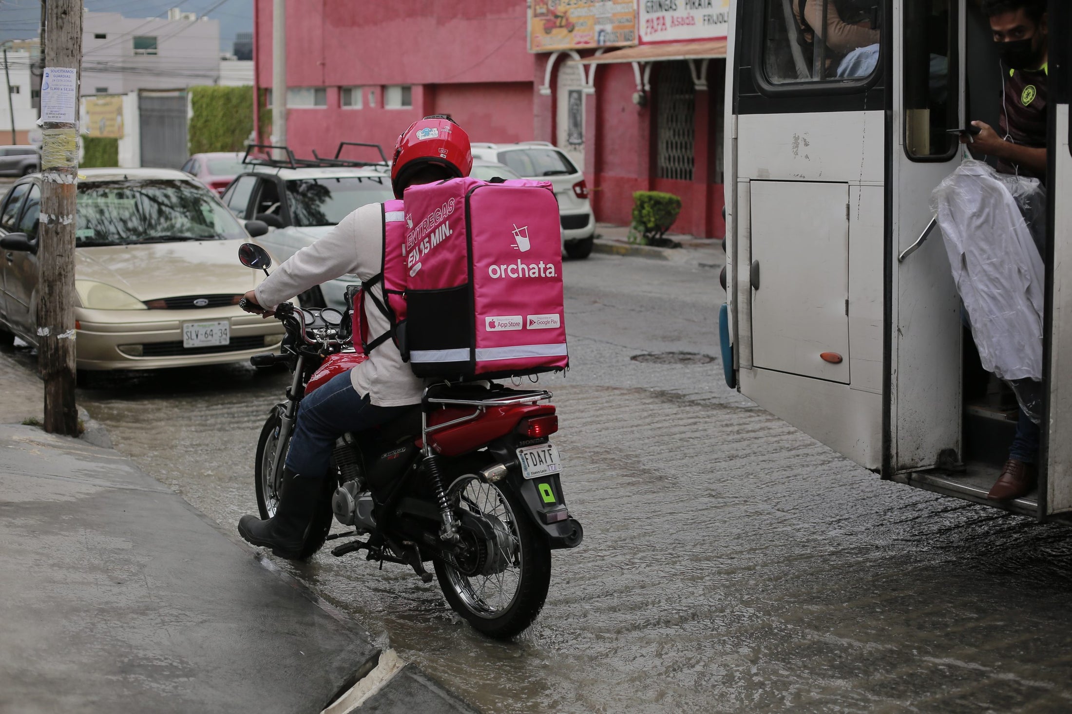 The race to build Mexico’s quickest delivery app - Rest of World