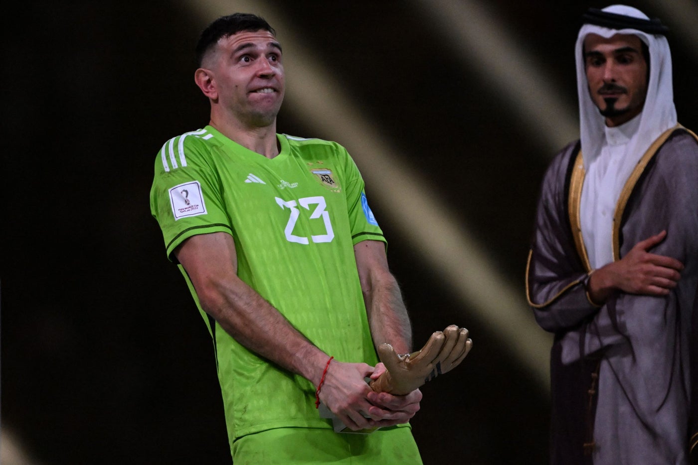 Emiliano Martínez’s viral meme connected the World Cup with the Golden ...