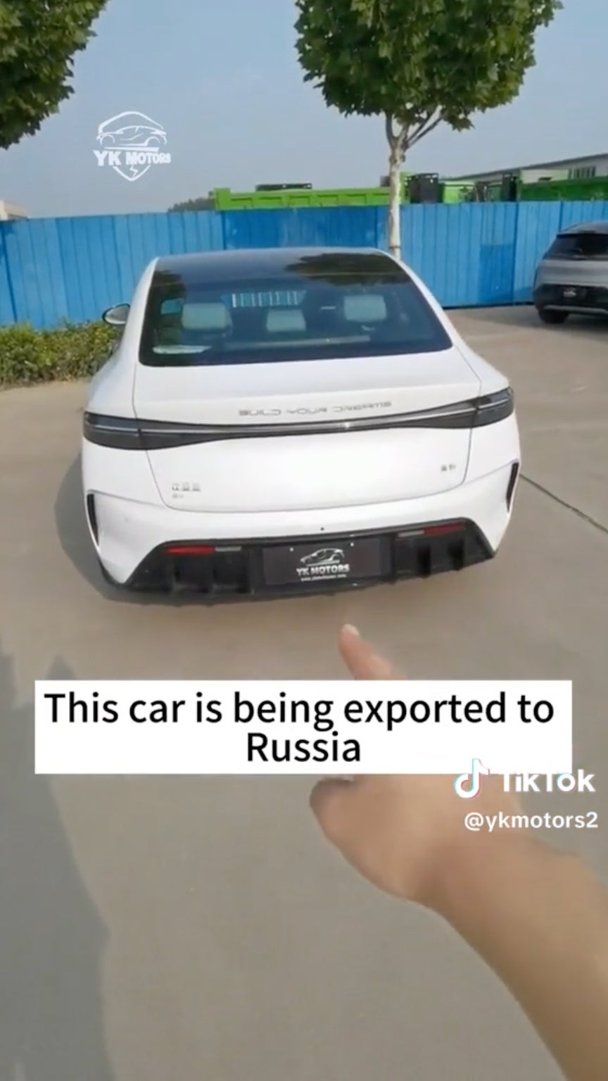 How Chinese car traders sell EVs abroad - Rest of World