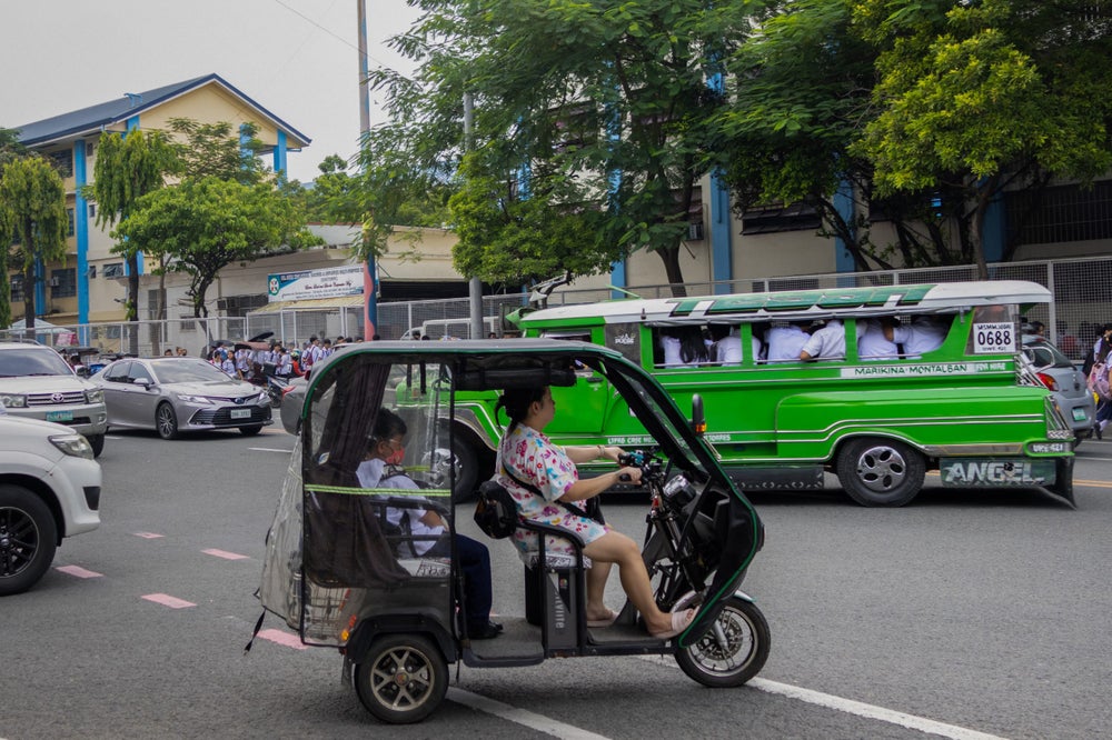 Electric trikes in the Philippines outpace government regulations ...