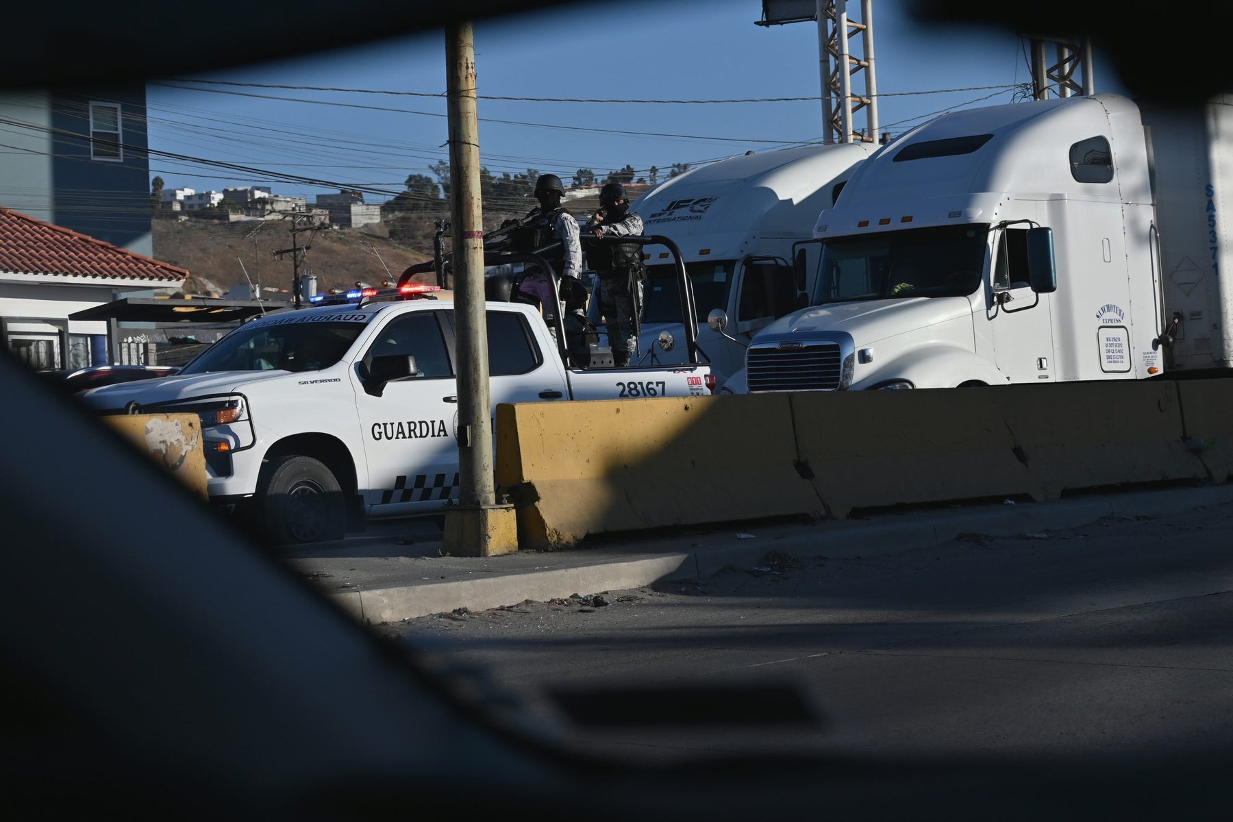 Tijuana violence surges; ride-hailing apps like Uber add safety ...