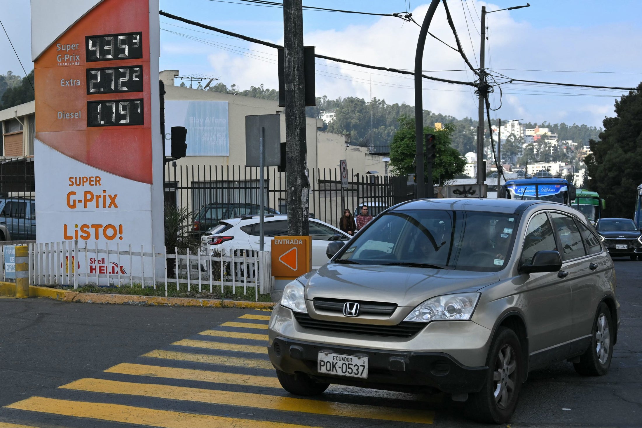 Ecuador’s EV sales surge despite frequent power cuts - Rest of World