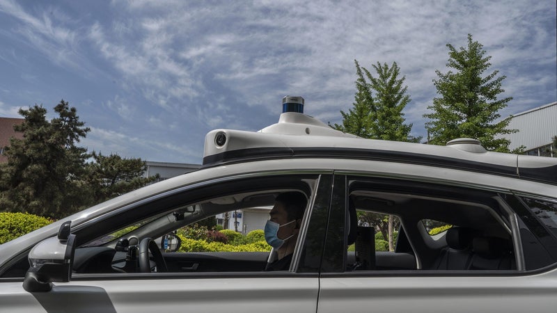In the robotaxi race, China is taking the lead over the U.S. - Rest of ...
