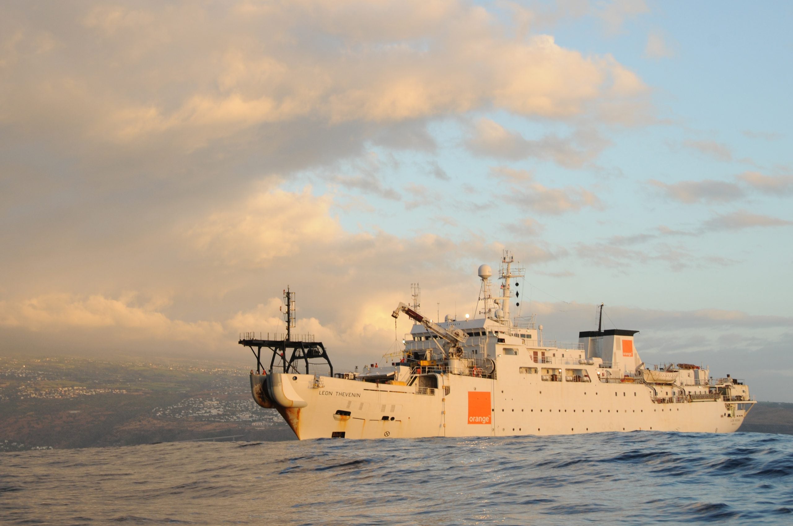 Africa’s only internet cable repair ship keeps the continent online ...