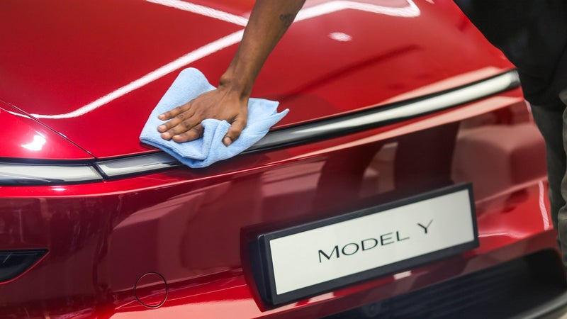 Tesla’s Model Y just got cheaper, but BYD is still miTesla Model Y ...